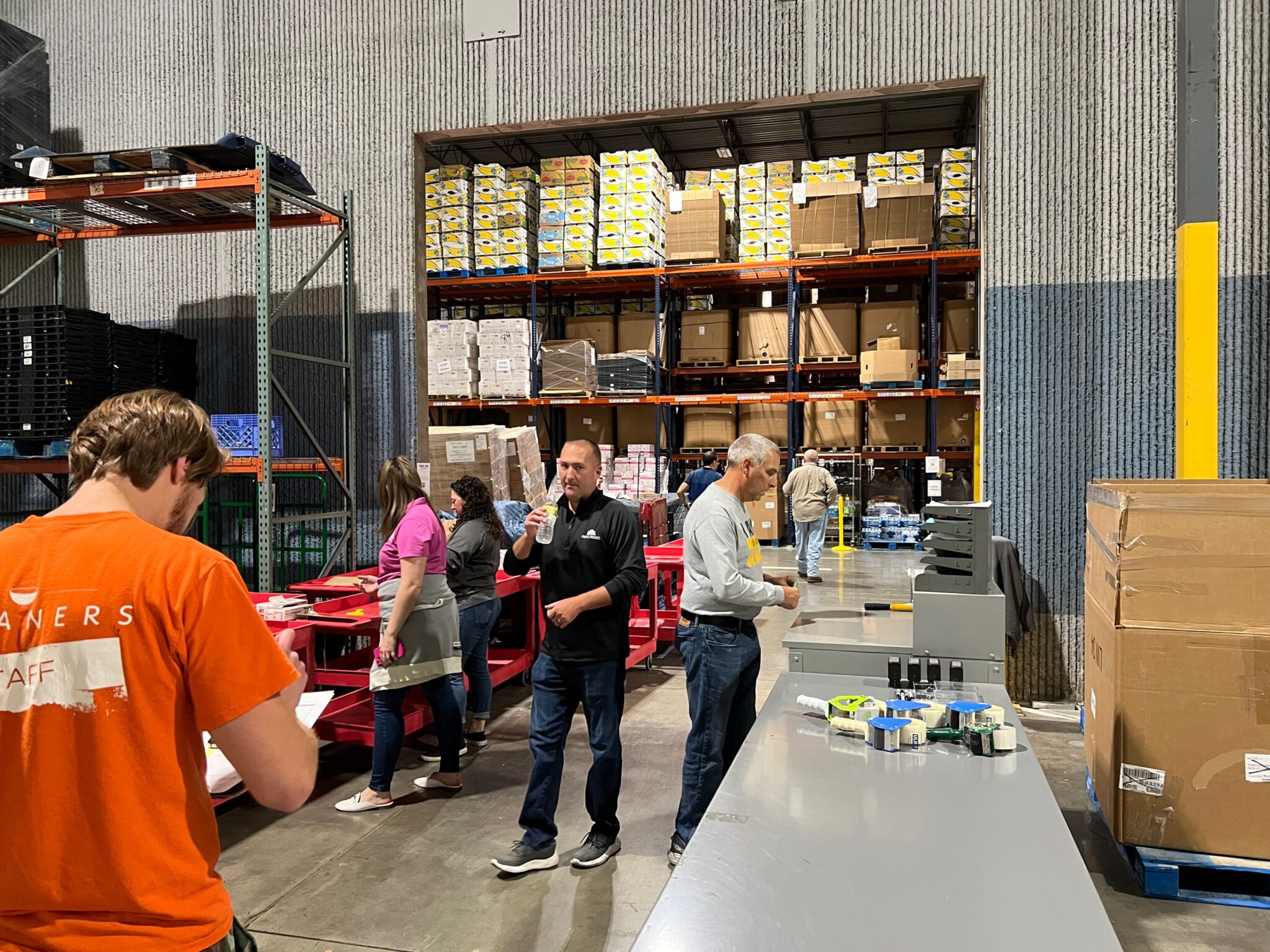 TEAM AMI Helping Gleaners Food Bank - Asphalt Materials, Inc.