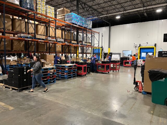 TEAM AMI Helping Gleaners Food Bank - Asphalt Materials, Inc.